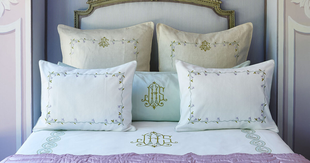 Etienne Bed | Leontine Linens